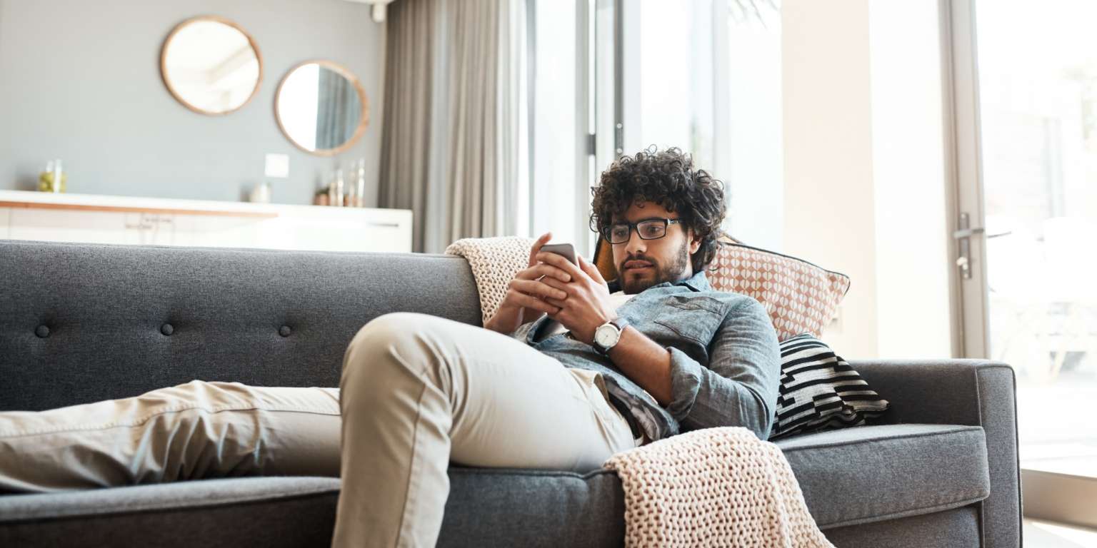 A Guide to Dealing With Dating App Burnout and Keeping Your App Use ...