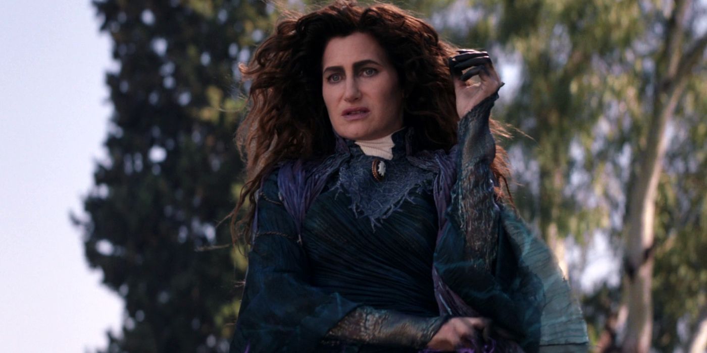 13 TV Witches of Past and Present Who Have Cast a Spell on the Small ...